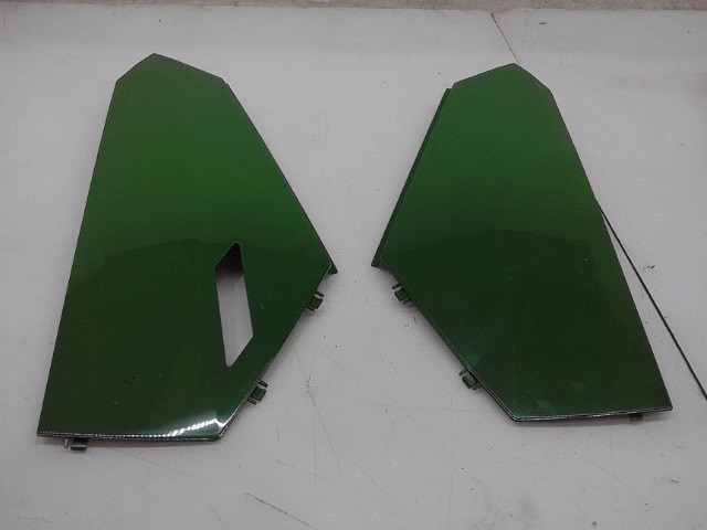 AM129515 - PANEL KIT fits JOHN DEERE